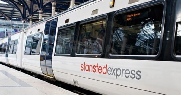 Stansted – Londra. Trasferimenti con lo Stansted Express
